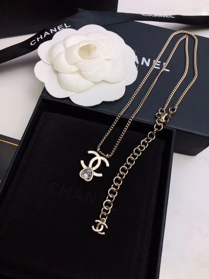 Inexpensive Chanel Necklaces