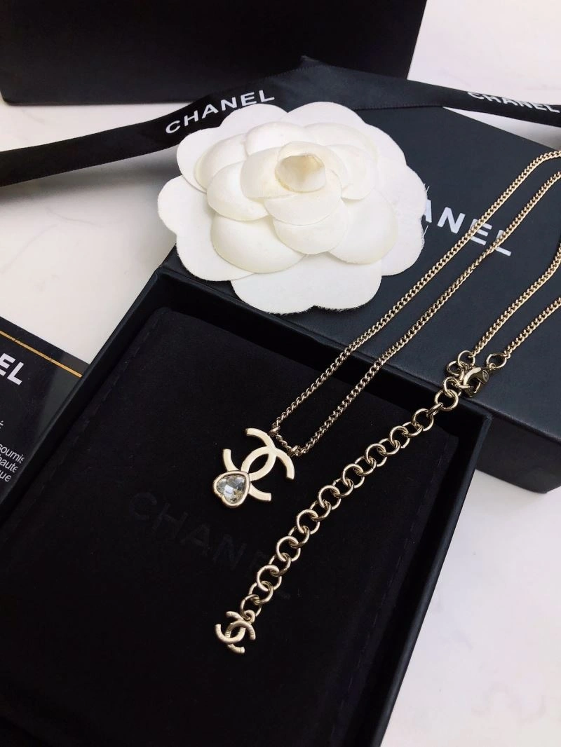 Inexpensive Chanel Necklaces