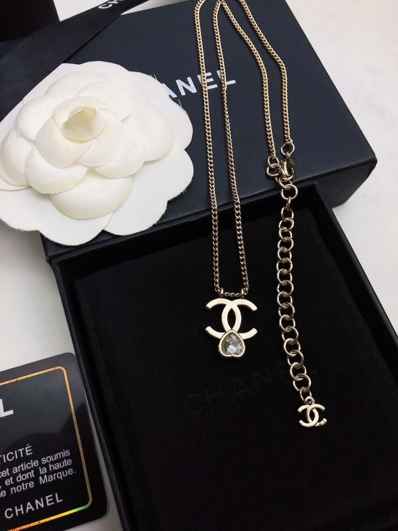 Inexpensive Chanel Necklaces