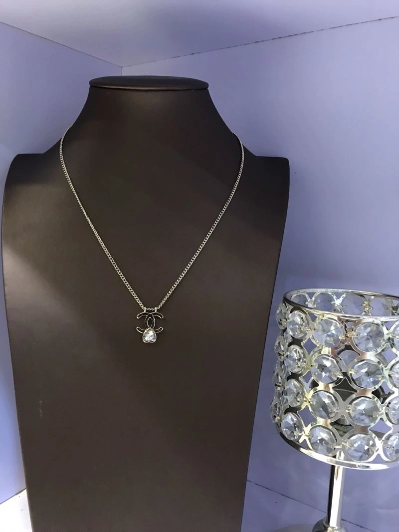 Inexpensive Chanel Necklaces