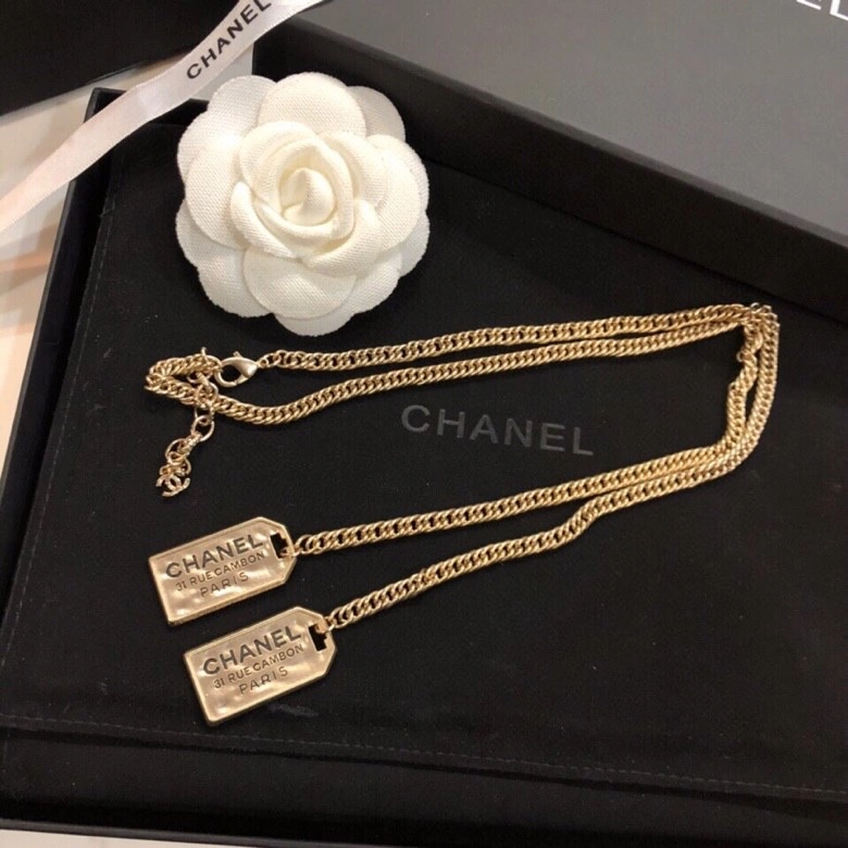 Accurate model Chanel Necklaces