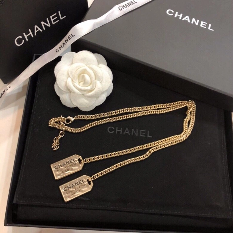Accurate model Chanel Necklaces