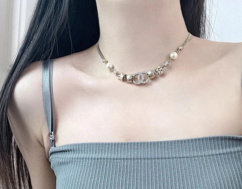 Accurate model Chanel Necklaces