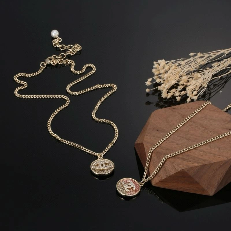 Accurate model Chanel Necklaces