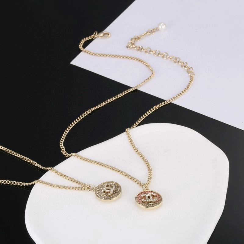 Accurate model Chanel Necklaces