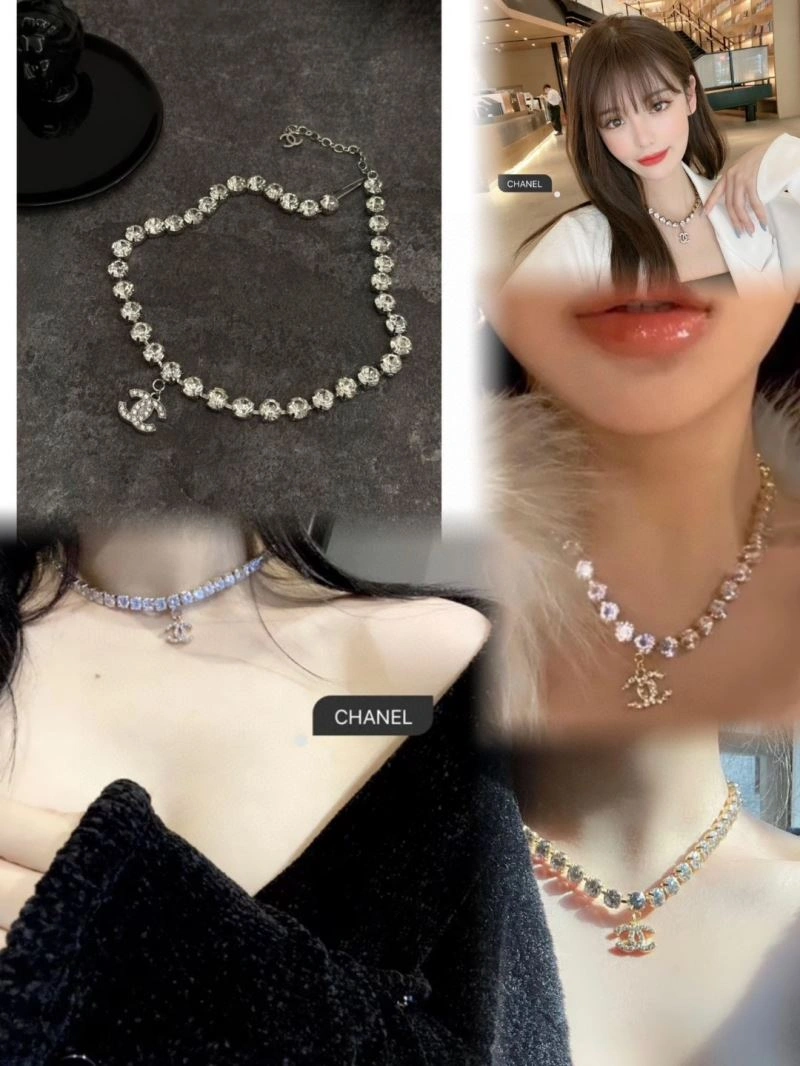 Top mirror Chanel Necklaces