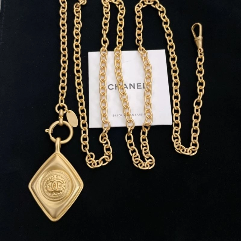High accuracy Chanel Necklaces