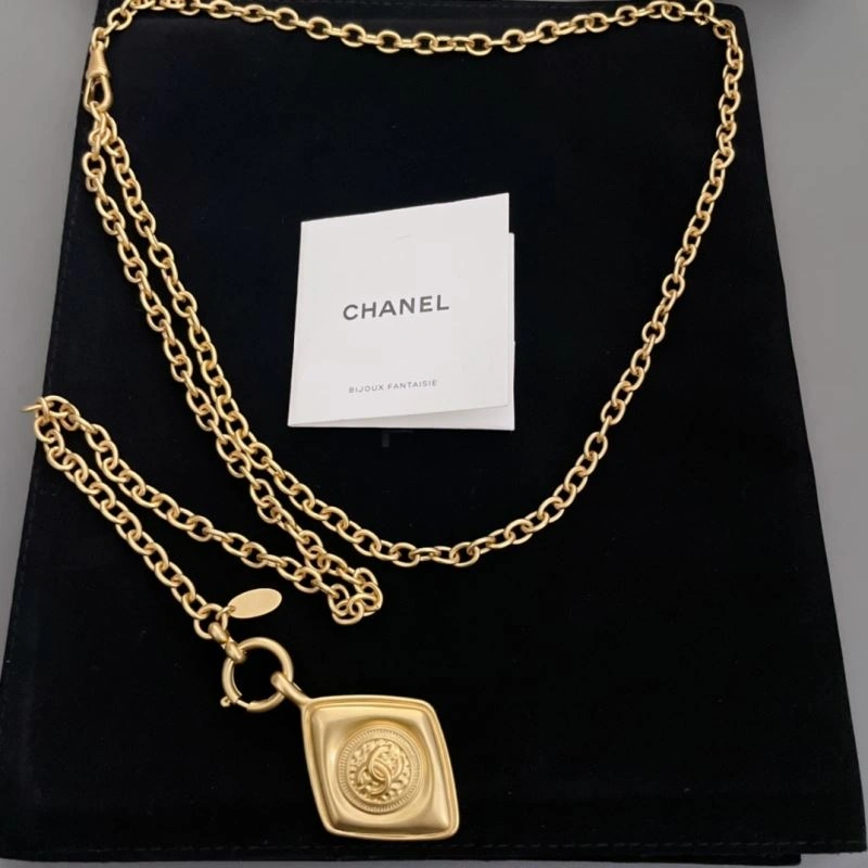 High accuracy Chanel Necklaces