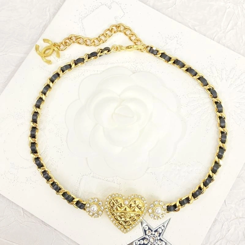Bargain Chanel Necklaces