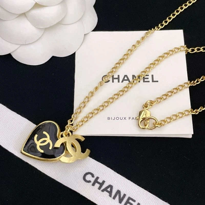 Low-cost Chanel Necklaces