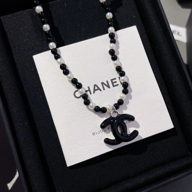 Cut-rate Chanel Necklaces