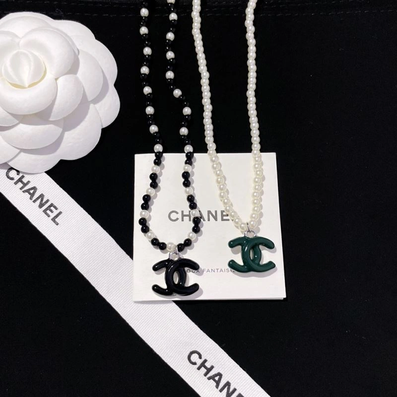Cut-rate Chanel Necklaces