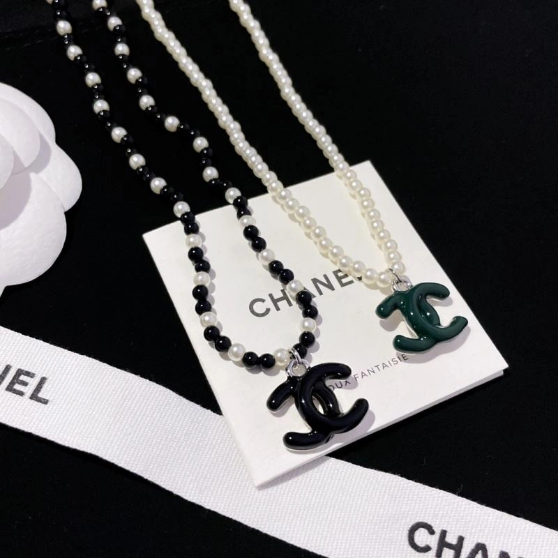 Cut-rate Chanel Necklaces