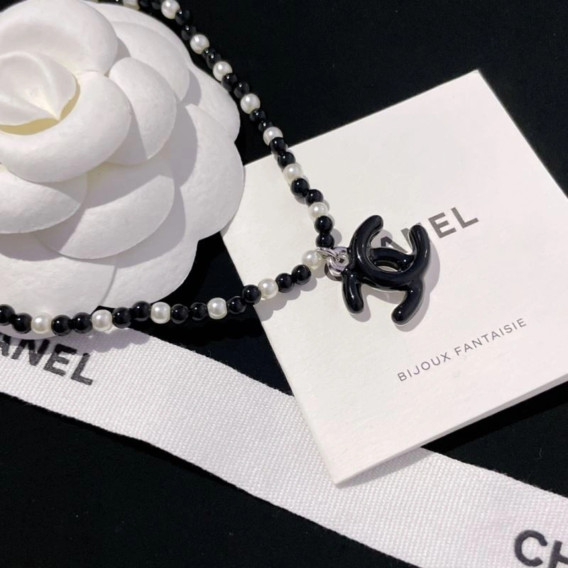 Cut-rate Chanel Necklaces