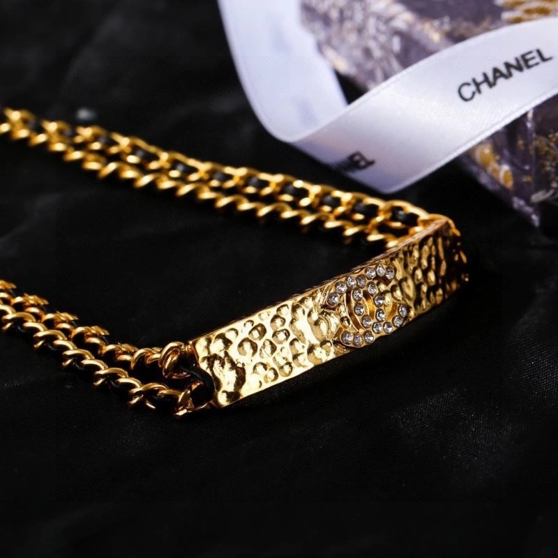 Low-cost Chanel Necklaces