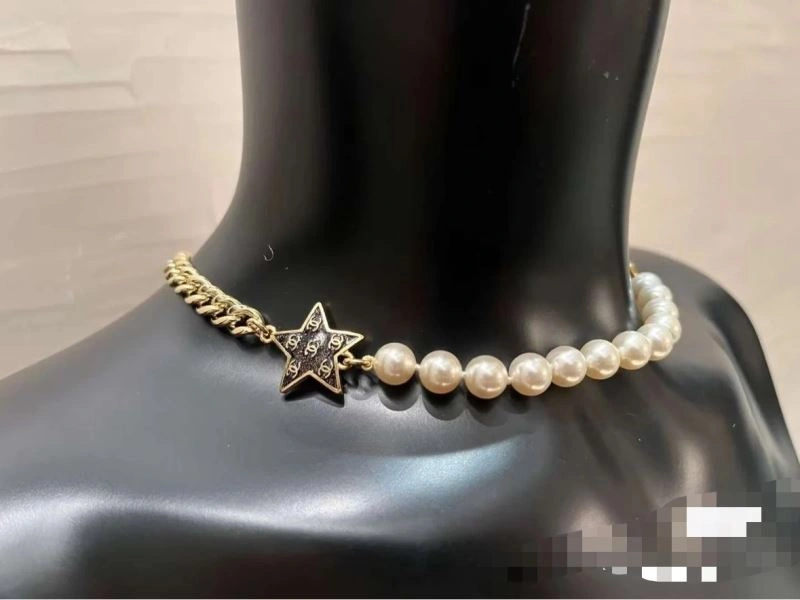 Brand-authenticated Chanel Necklaces