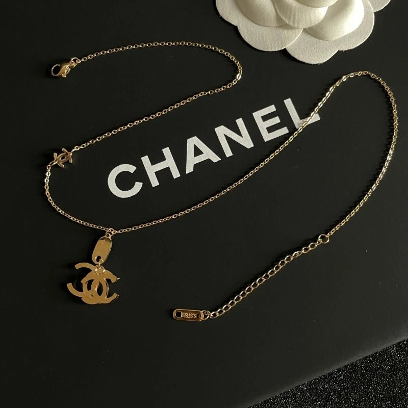 Cut-rate Chanel Necklaces