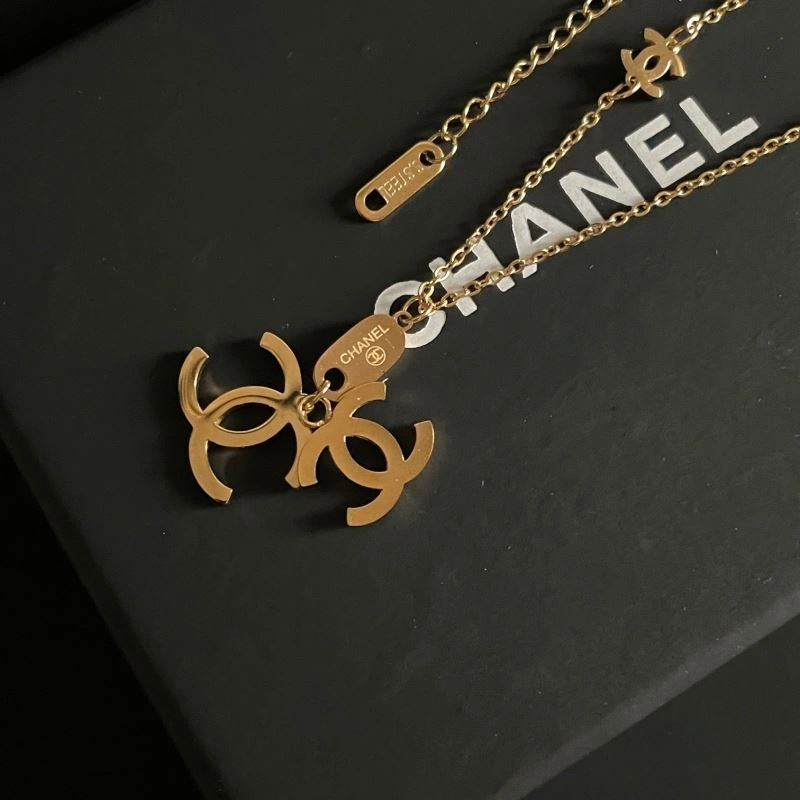 Cut-rate Chanel Necklaces
