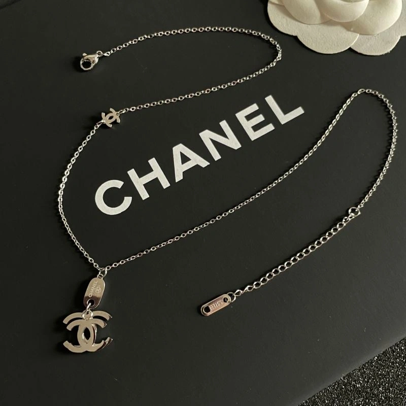 Original Chanel Necklaces
