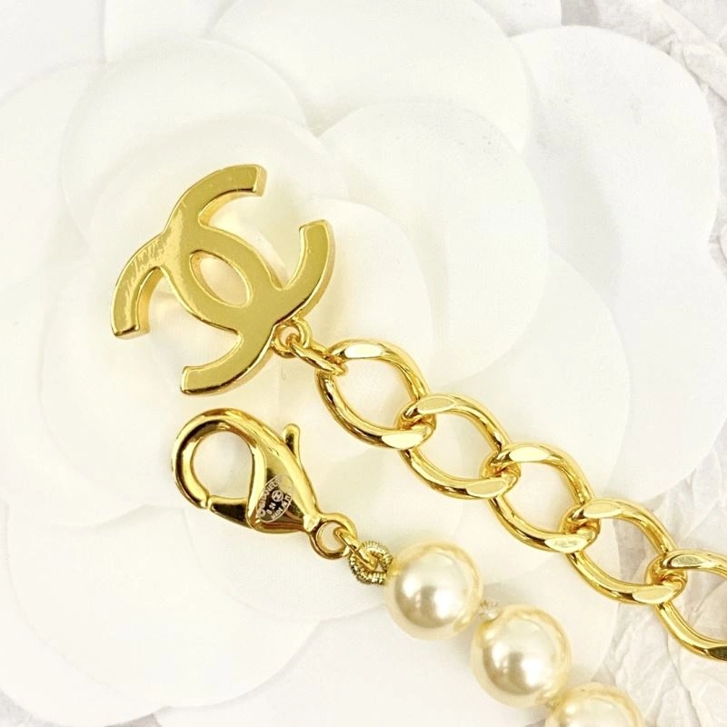 Low-cost Chanel Necklaces