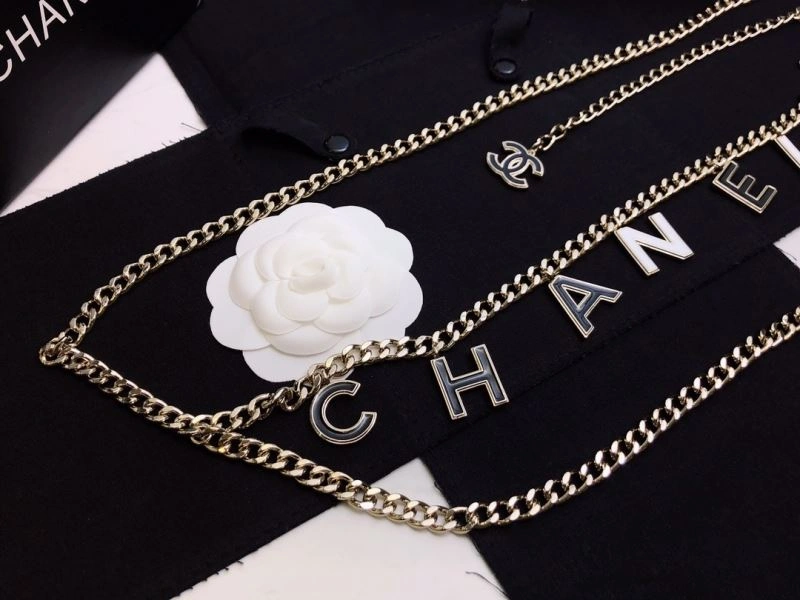 Indistinguishable Chanel Necklaces