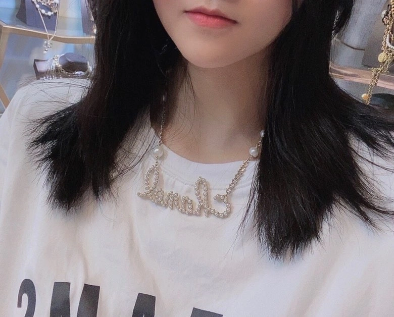 Original Chanel Necklaces