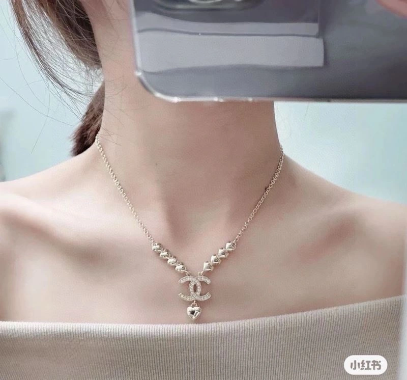Indistinguishable Chanel Necklaces