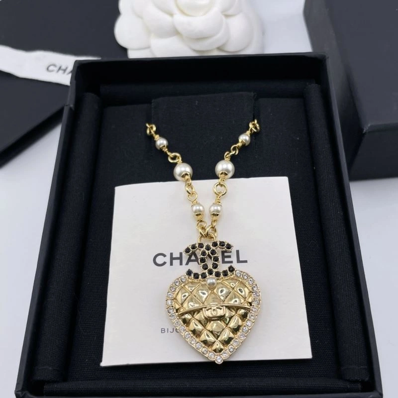Brand-authenticated Chanel Necklaces