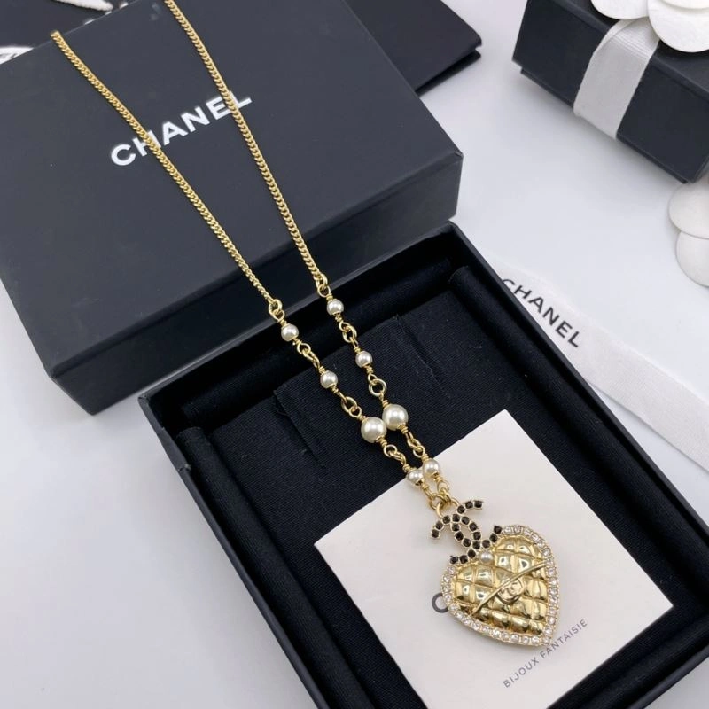 Brand-authenticated Chanel Necklaces