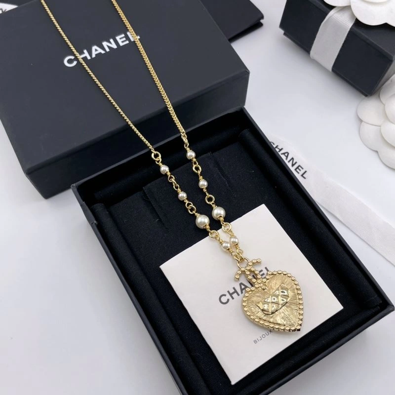 Brand-authenticated Chanel Necklaces