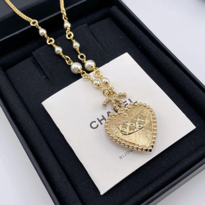 Brand-authenticated Chanel Necklaces