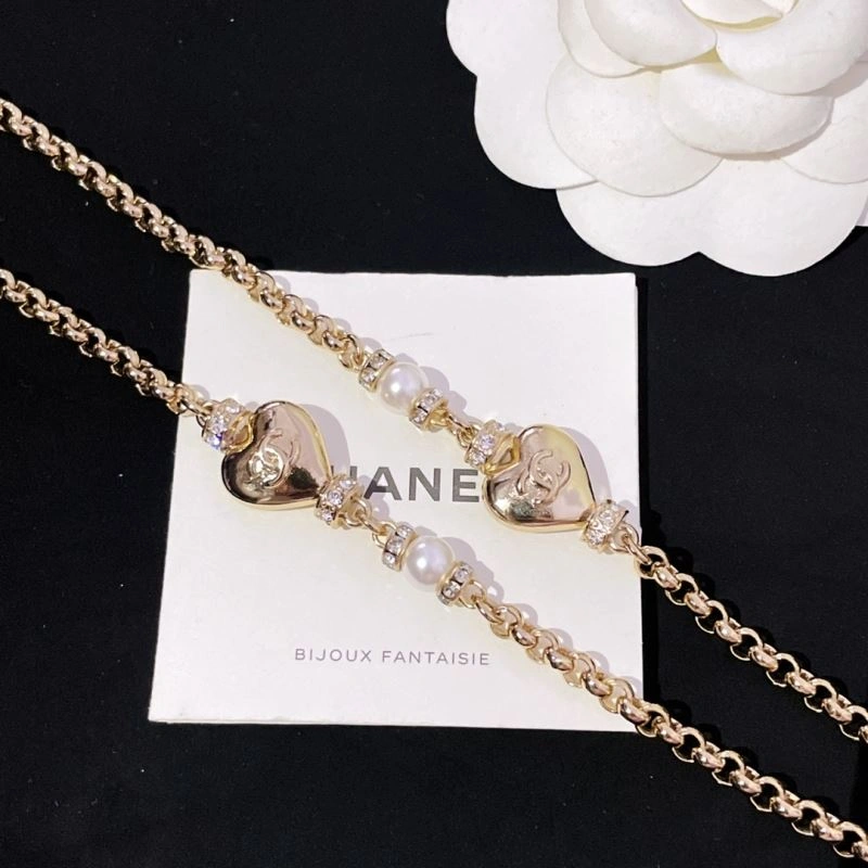 Accurate model Chanel Necklaces