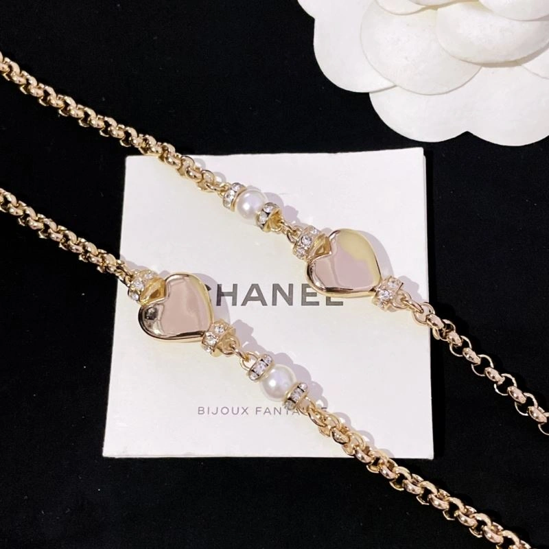 Accurate model Chanel Necklaces