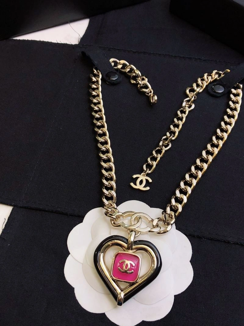 Original Chanel Necklaces