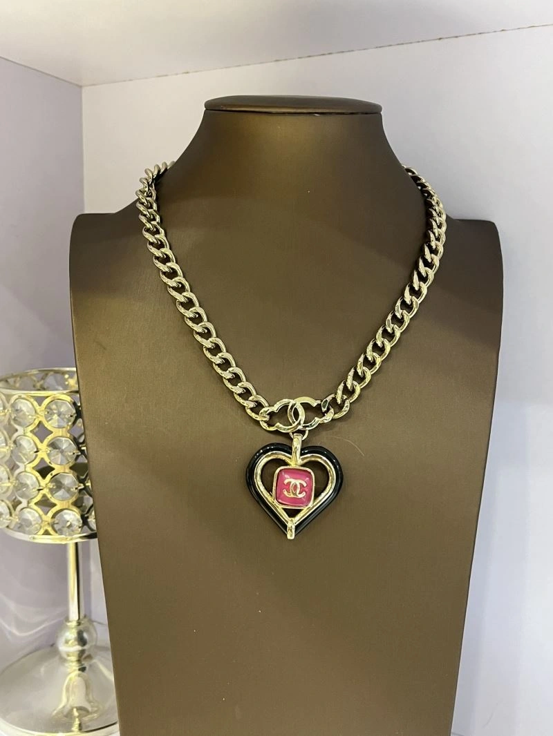 Original Chanel Necklaces