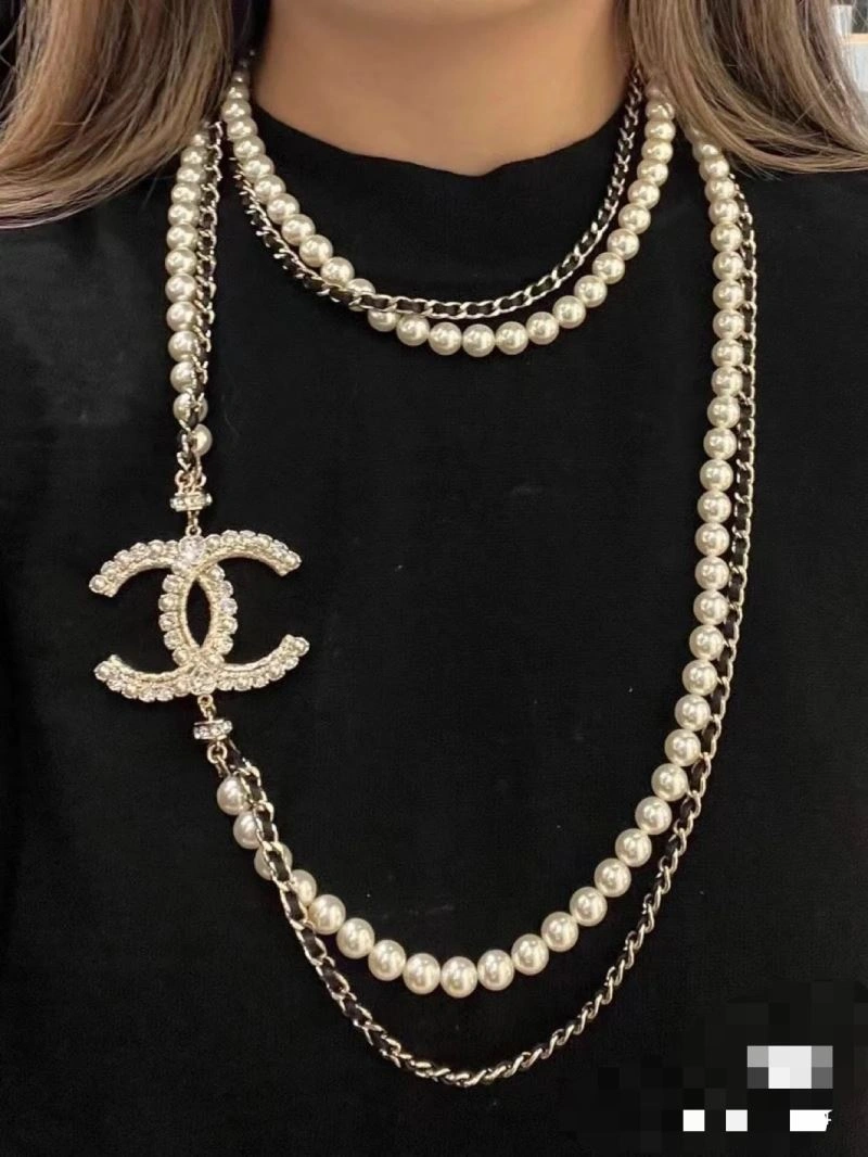 Indistinguishable Chanel Necklaces