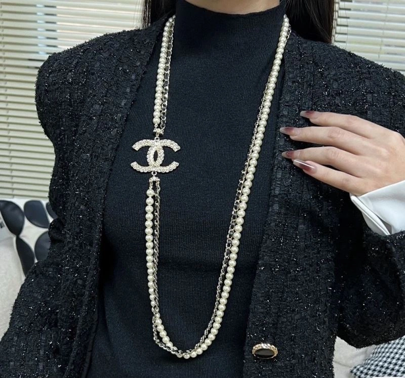 Indistinguishable Chanel Necklaces