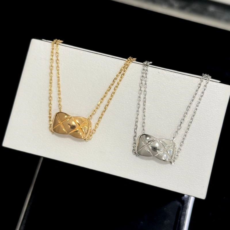 Accurate model Chanel Necklaces