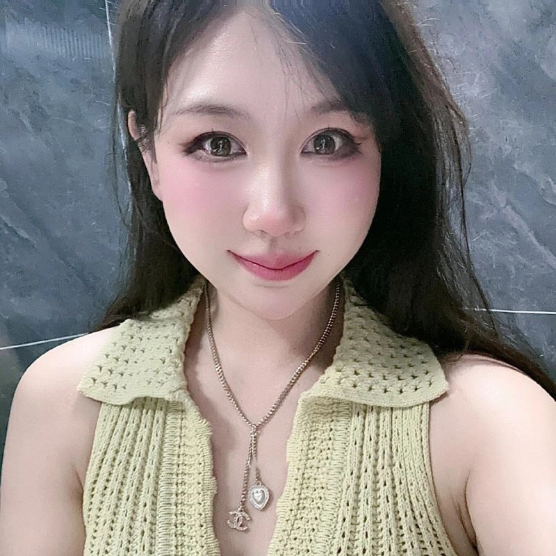 Cut-rate Chanel Necklaces
