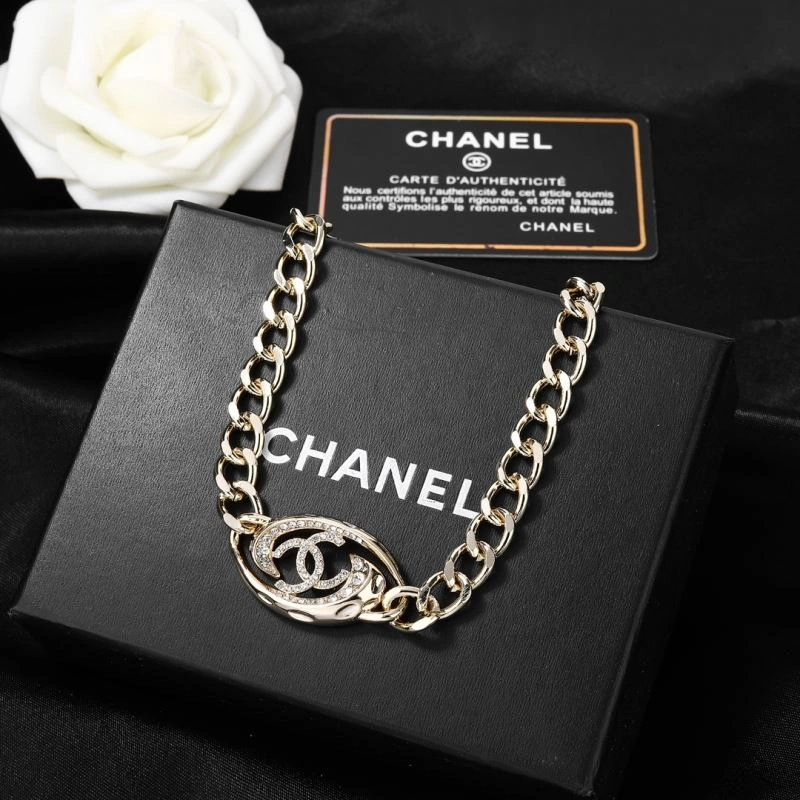 Bargain Chanel Necklaces