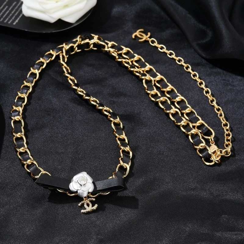 Top match Chanel Necklaces