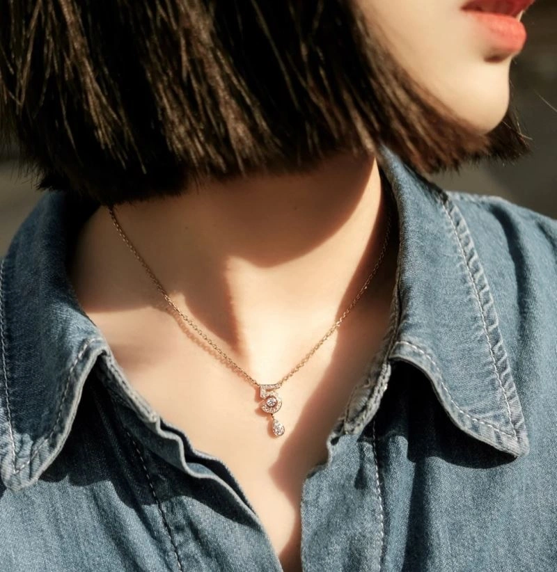 Economical Chanel Necklaces