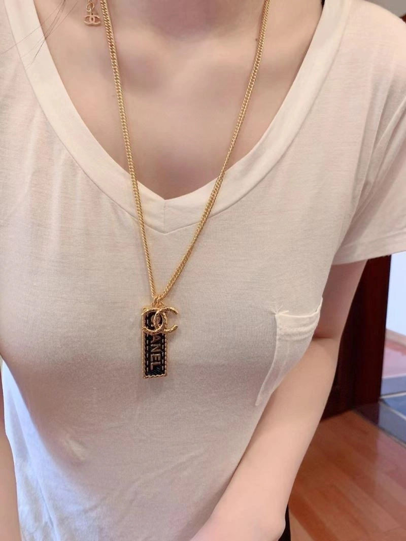 Original Chanel Necklaces