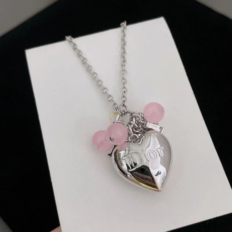 1:1 copy Chanel Necklaces