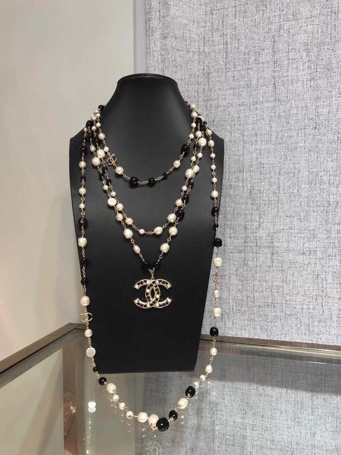1:1 copy Chanel Necklaces