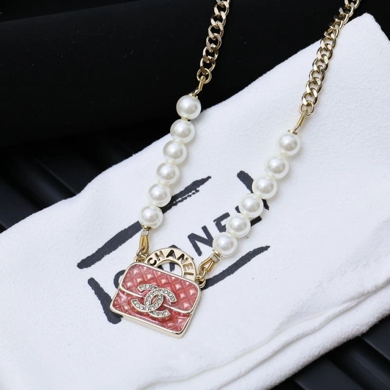 Brand-authenticated Chanel Necklaces