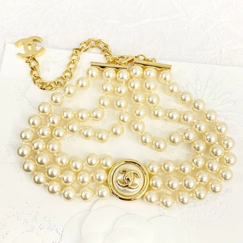 Brand-authenticated Chanel Necklaces