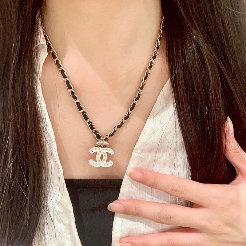 Precise copy Chanel Necklaces