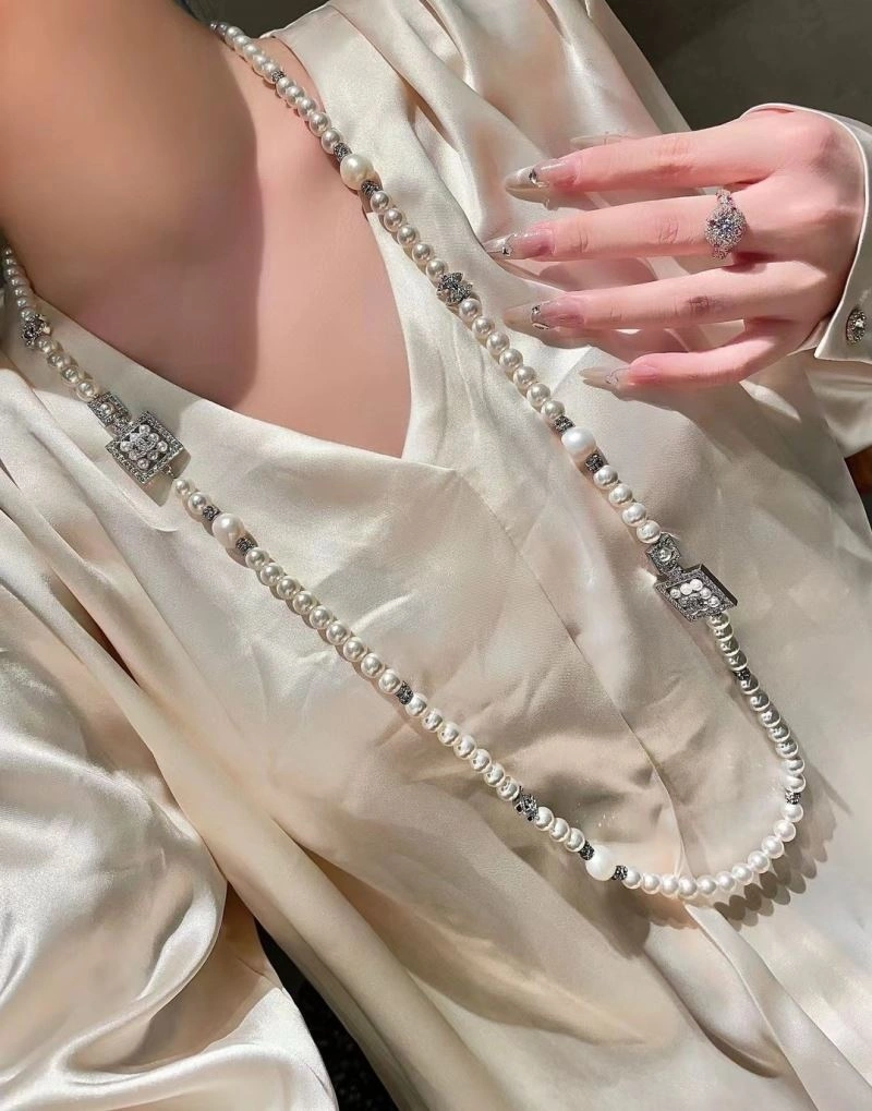 Indistinguishable Chanel Necklaces