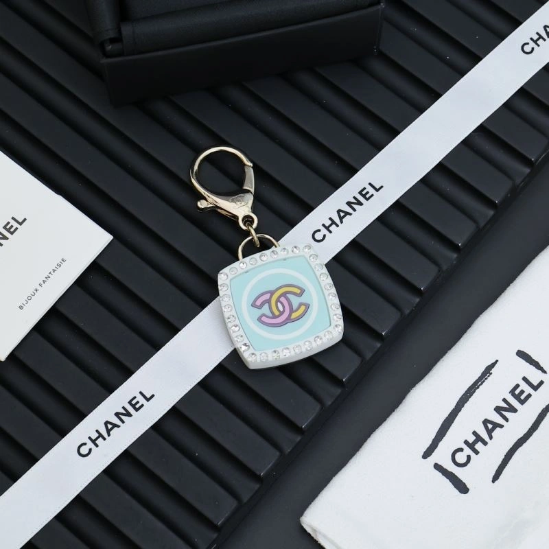 Bargain Chanel Necklaces